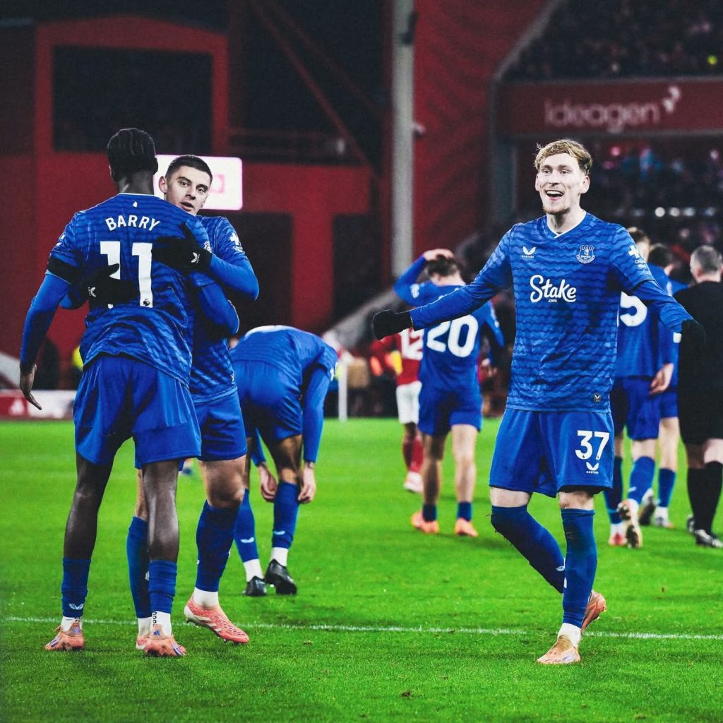 Paul Merson Questions Everton Decision as January Exit Agreed for Tyler ...